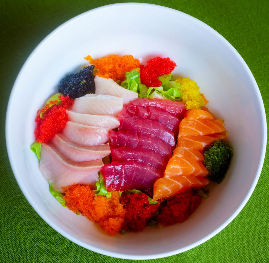 Maui Hawaii's Guide to Dining - Isana Restaurant - Maui Oceanfront ...